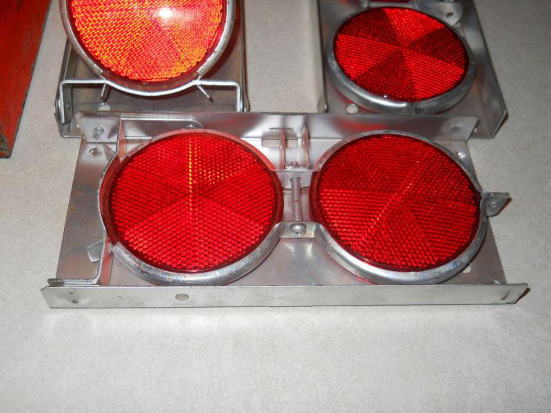 Sell VINTAGE ROAD SIDE REFLECTOR KIT in Collinsville, Oklahoma, US, for ...