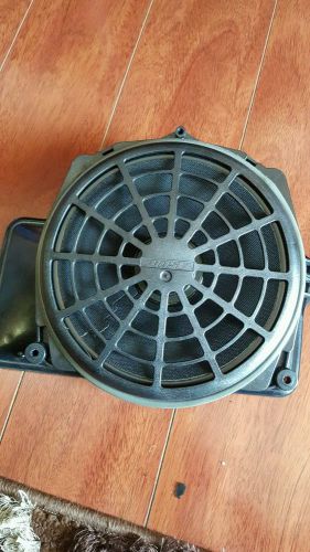 Sell 2005-2007 Audi A4 Subwoofer Rear Speaker #8E5 035 412B in Glendale ...