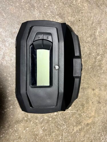 Sell 2022 Can Am Defender speedometer gauge cluster and bezel in ...