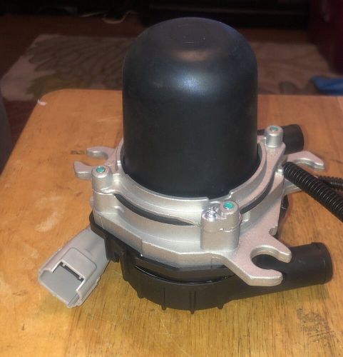 Sell 17610-0C010 Secondary Air Pump Assembly For Toyota Lexus Sequoia ...