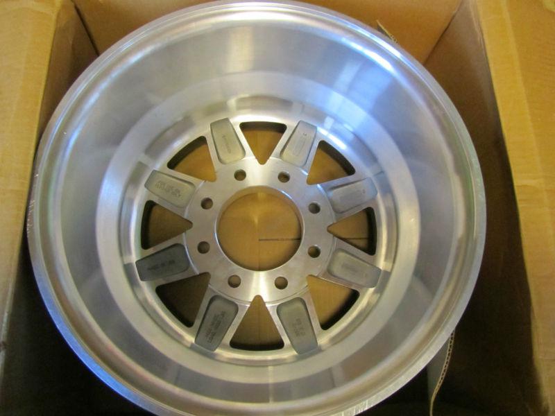 Purchase HUMMER H1 ALUMINUM 1 PIECE WHEEL RIM HUTCHINSON 17" BLACK in ...