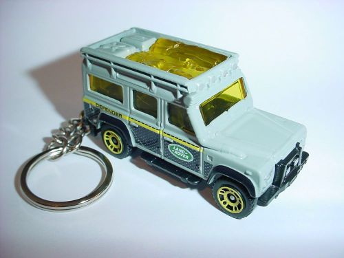 Find NEW 3D LAND ROVER DEFENDER CUSTOM KEYCHAIN keyring key 4x4 offroad ...