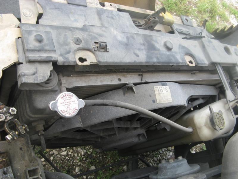 Sell 97 98 99 00 01 02 03 04 FORD MUSTANG RADIATORS 6 CYL AT 23844 in ...