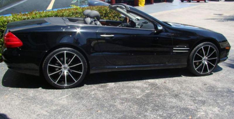 Sell 20" X 8.5" & 20" X 10" RUFF RACING R943 BLACK MACHINED STAGGERED ...