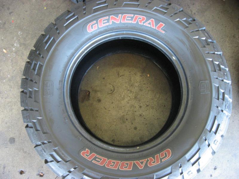 Purchase SET OF 33 x 12.50R17 LT GENERAL GRABBER TIRES - USED 33125017 ...