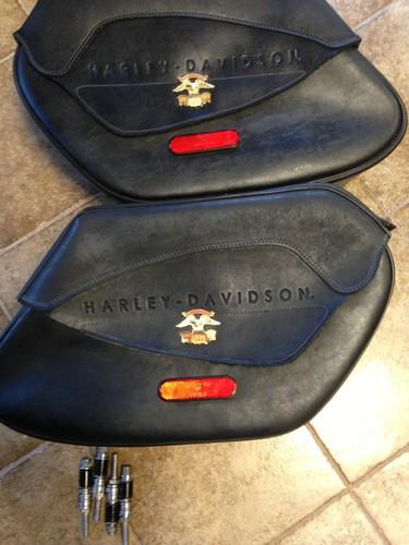Buy Stock Oem Harley Davidson Leather Saddlebags Dyna Fxd Fxdl Saddle ...