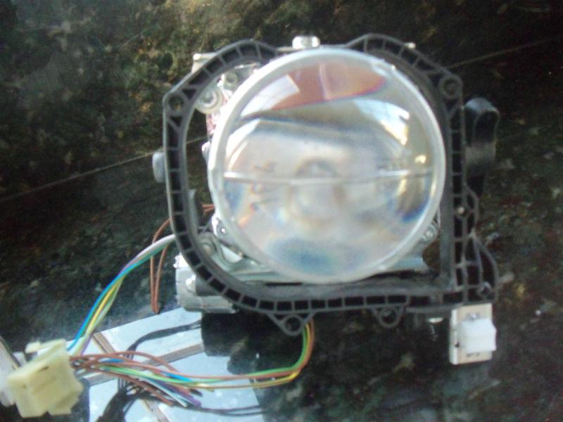 Find 2X BMW E46 M3 BENZ SLK CLK Bi-Xenon HID D1S Projectors mint in ...