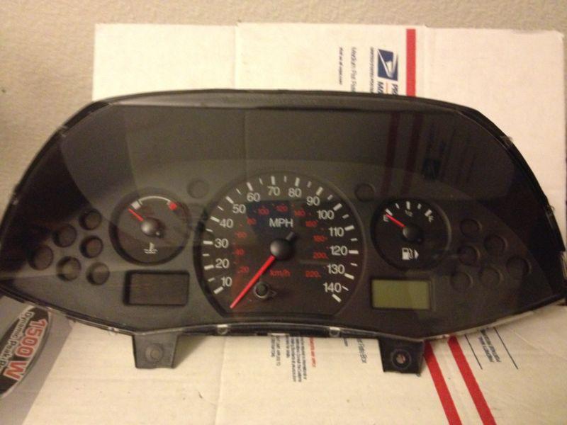 Sell 2006-07 Ford Focus Speedometer Instrument Cluster with 81k in San ...