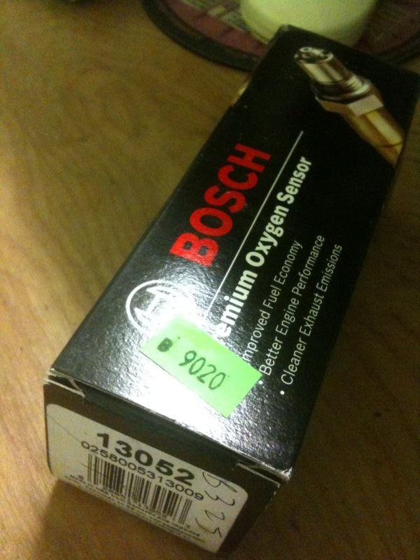 Sell BMW Bosch Oxygen Sensor E32 E34 535i 735i M5 735il NEW 13052 OEM ...