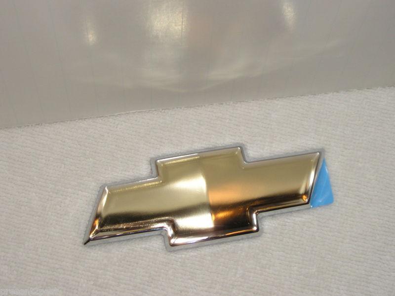 Buy New Chevrolet Trailblazer Gate Emblem Badge Bowtie trim ornament 05 ...