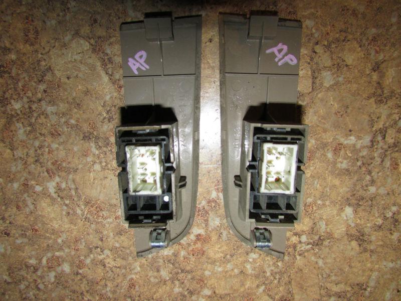 Sell Toyota 4Runner Surf Rear Back Door window L&R UP DOWN Control ...