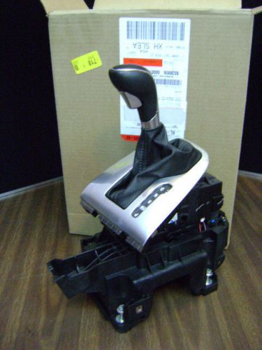 Purchase GM OEM Center Console-Shifter Assembly 22966995 in Salem ...