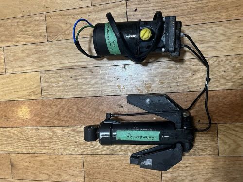 Purchase Mercury Force 40 50 70 HP Power Trim Tilt Assy Fits 1991-1995 ...