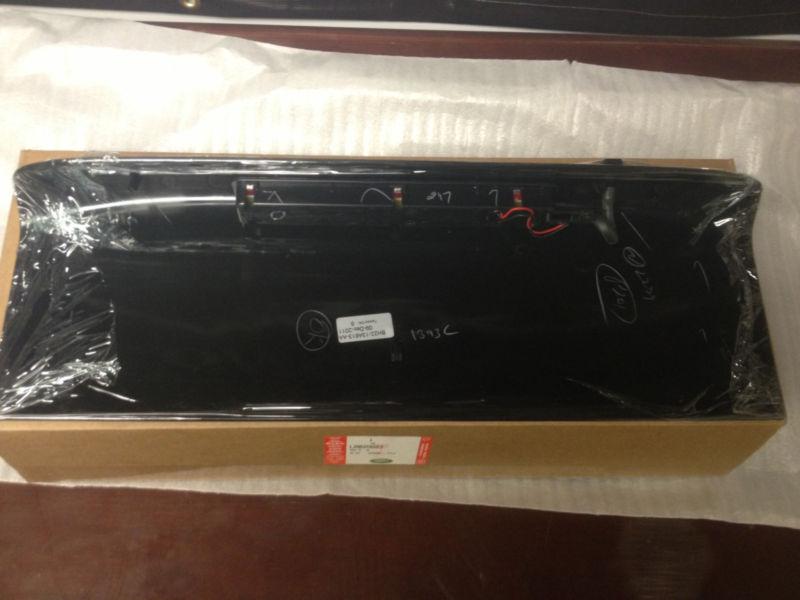 Purchase OEM Land Rover Rear Tail Third Brake Stop Lamp Light LR3 LR4 ...