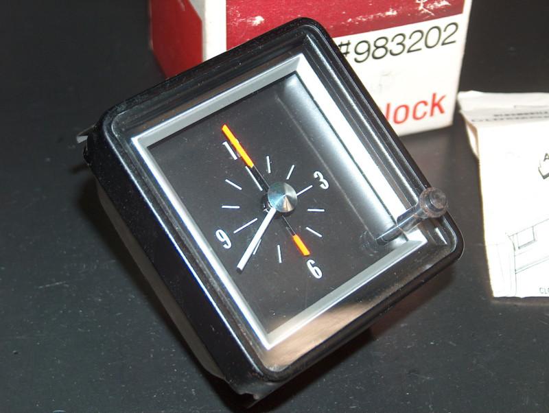 Purchase AC Delco 1971-1973 Oldsmobile Delta 88 98 GM NOS In Dash ...