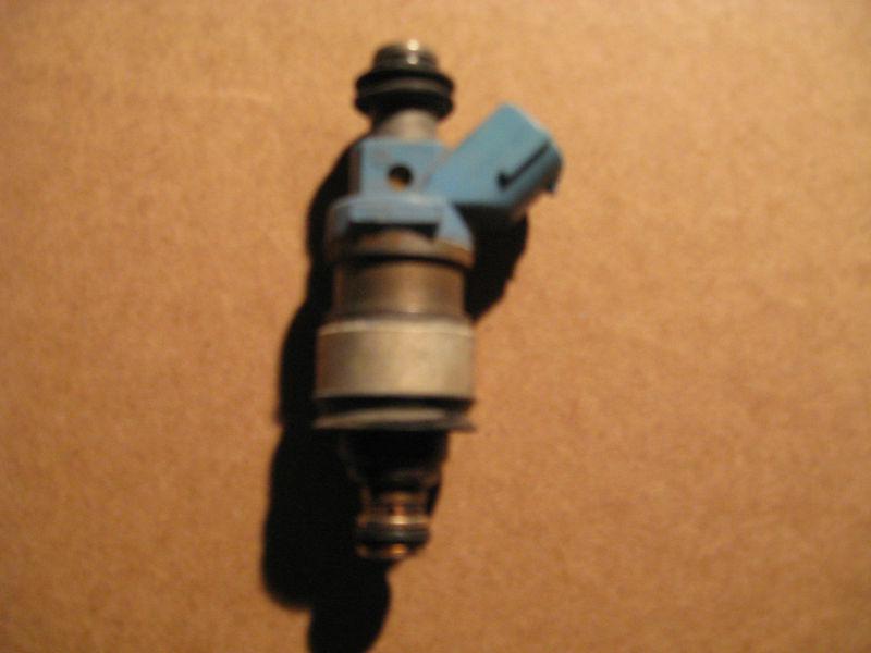 Buy DENSO FUEL INJECTOR 3.0L V6 LEXUS/TOYOTA 3.0L Camry Sienna Solara ...