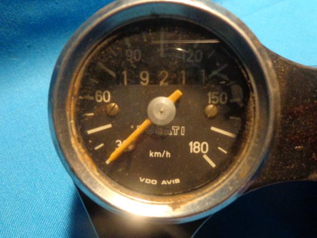 Find SPEEDOMETER DUCATI ROAD, SCRAMBLER, 24 HOURS. in La Selva del Camp ...