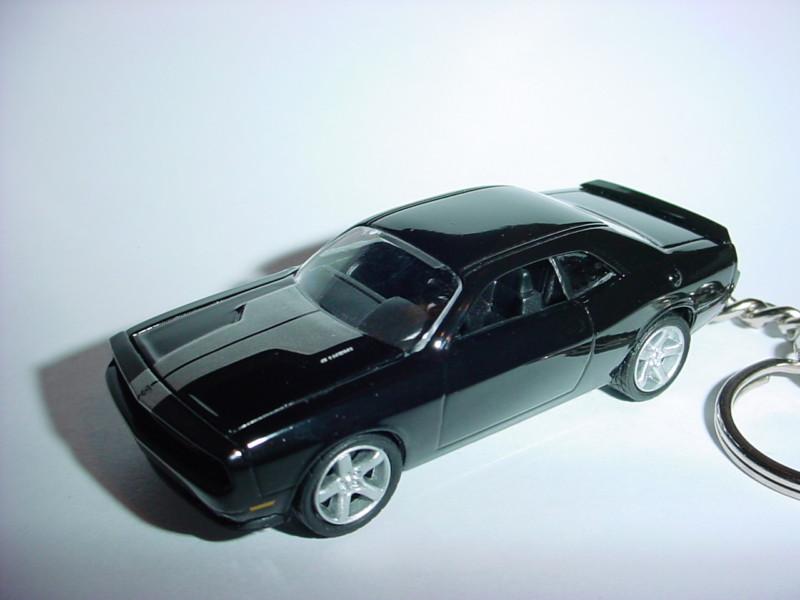 Find NEW BLACK 3D DODGE CHALLENGER SRT8 CUSTOM KEYCHAIN fob KEY mopar ...