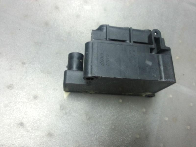 Find Mercedes Benz R ML Class W251 Air Suspension Valve Assembly #A ...