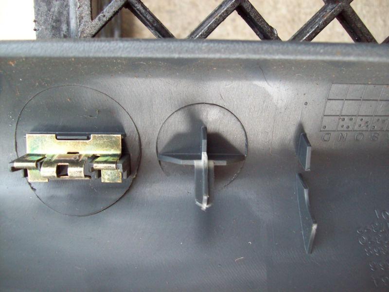 Find CHEVY S10 L&R WINDOW PILLAR TRIM 98-02 ZR2 XTREME BLAZER GM ...