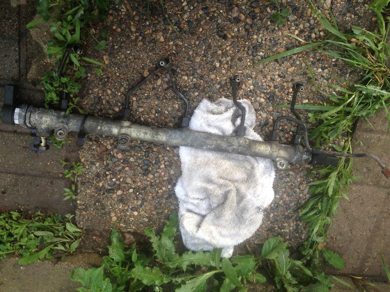 Sell OEM 04-06 DODGE FREIGHTLINER SPRINTER FUEL RAIL 2.7L DIESEL ...