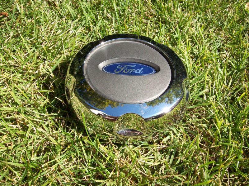 Sell Ford Explorer Sport Trac Center Cap 2002 2003 2004 Chrome/Dark ...