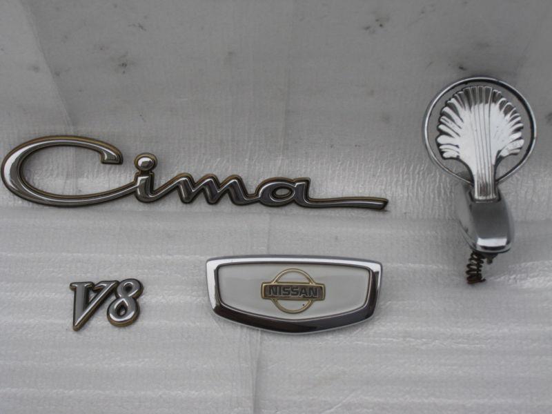 Purchase JDM NISSAN CIMA Y33 Q45 FRONT HOOD AND REAR EMBLEM OEM in ...