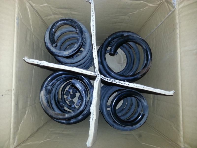 Purchase 2008 Volkswagen R32 OEM Coil Springs MK5 MKV in San Juan ...