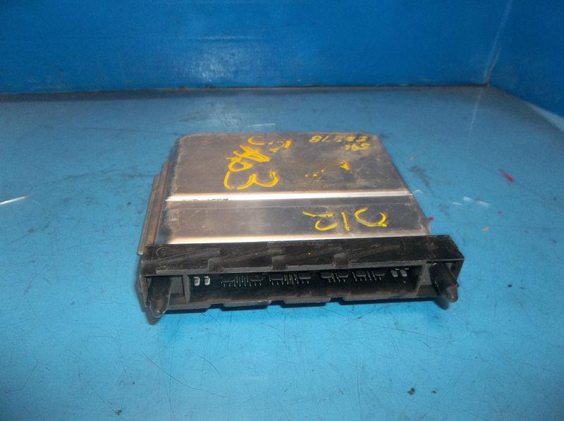Purchase VOLVO 60 SERIES Engine Brain Box ECU (RH front engine) 01 in ...