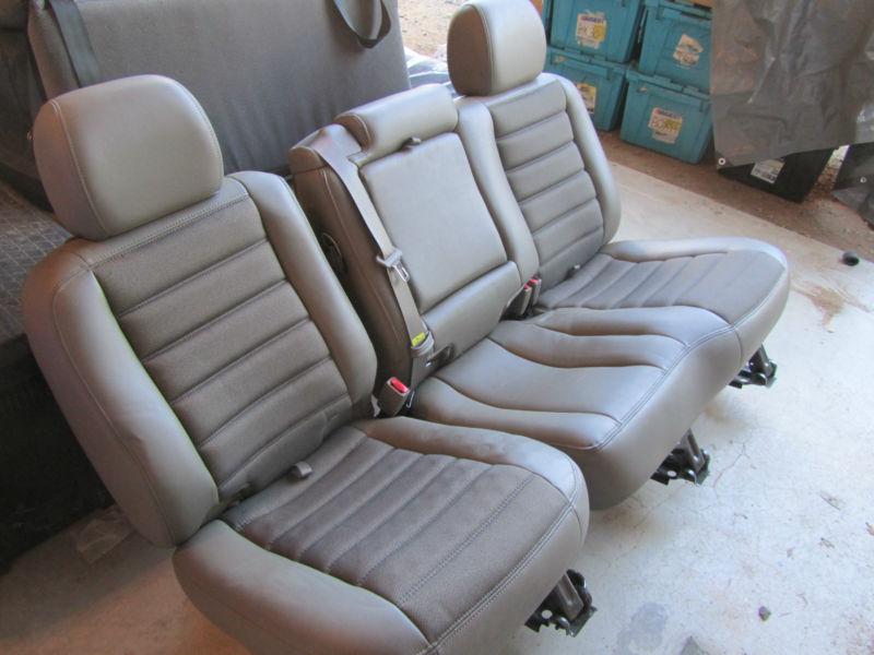 Buy HUMMER H2 TWO TONE GRAY 2ND ROW SEATS CLOTH INSERTS NEW in Grass ...