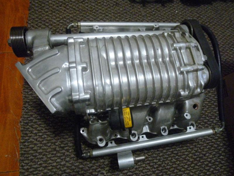 Buy 2005 MUSTANG 4.6 3V INTERCOOLED MP112 MAGNACHARGER MAGNUSON ...