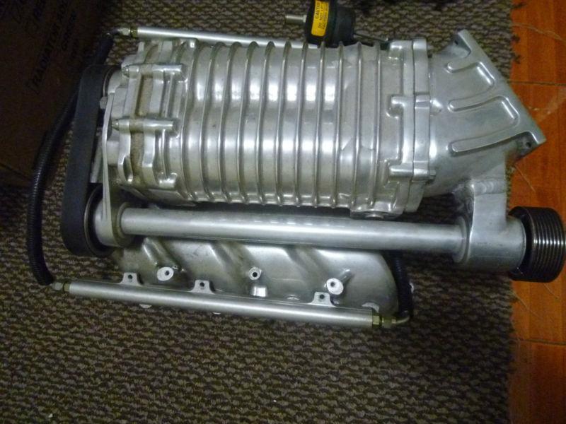 Buy 2005 MUSTANG 4.6 3V INTERCOOLED MP112 MAGNACHARGER MAGNUSON ...