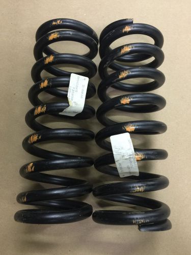 Find Pair of New Front Coil Springs for MGB Roadster 1973-1980 & 1974 1 ...
