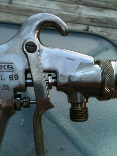 Sell Binks Model 69 Spray Gun in Bixby, Oklahoma, US, for US $49.95