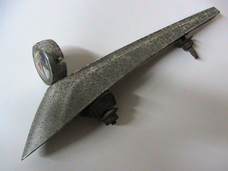 Purchase Deluxe Fender Emblem/Ornament/Badge 1962-1963 62/63 Ford ...