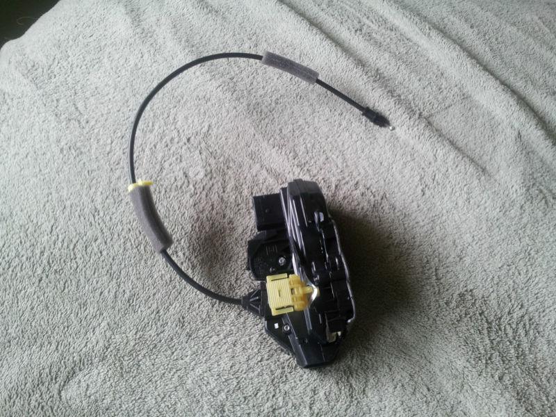 Purchase GM OEM 22820694 Front Door-Latch in Evansville, Indiana, US ...