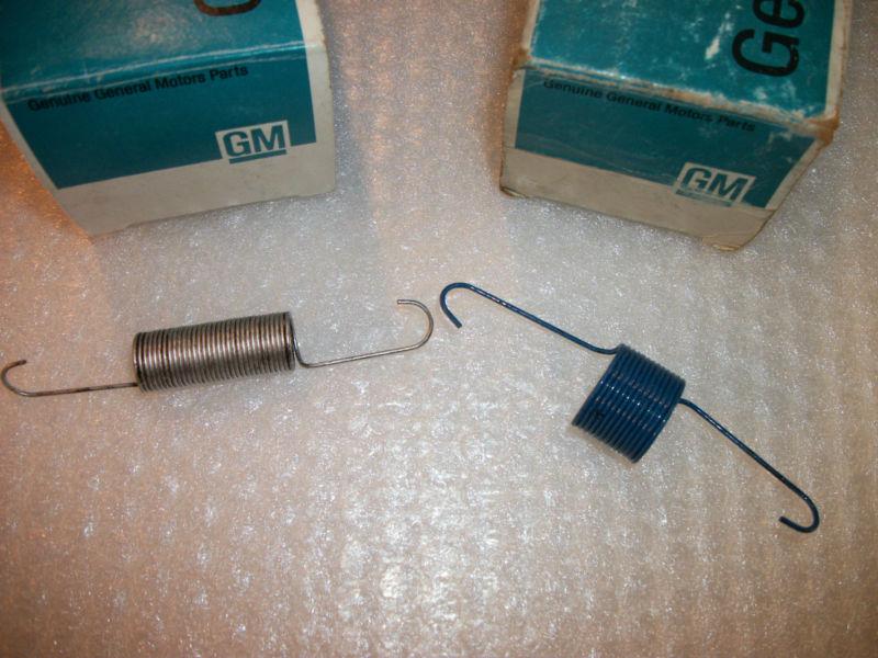 Buy NOS GM Carburetor return springs 2 or 4 barrel holly rochester CAM ...