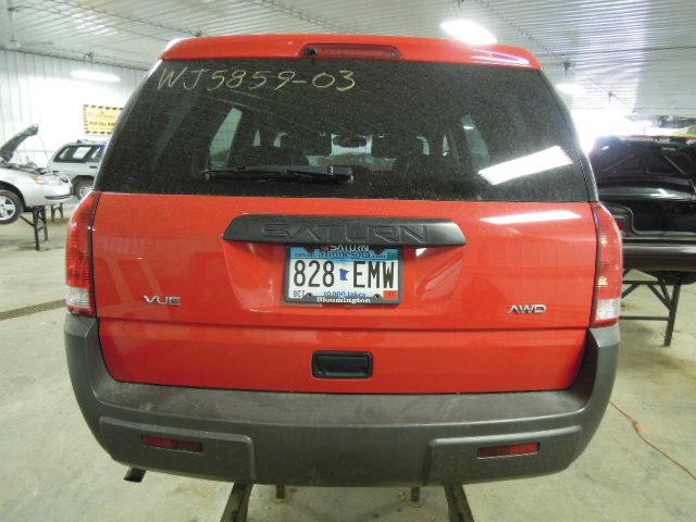 Buy 2003 SATURN VUE REAR OR BACK DOOR LEFT 2152461 in Garretson, South ...