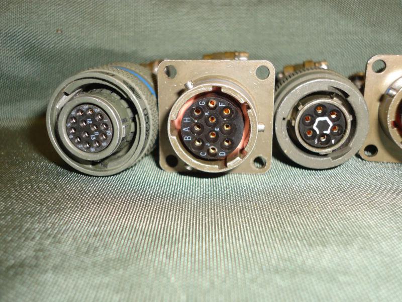 Purchase 9 Used Diffrent Brand Cannon plugs ~ Bundle of Aircraft Wire ...