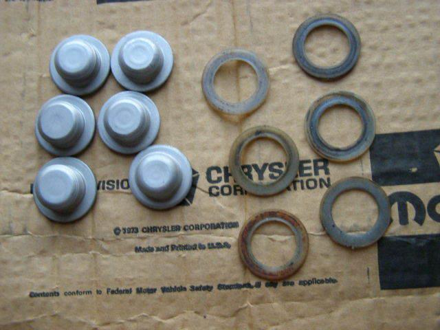 Purchase MoPar max wege cross ram 413 426 hemi intake manifold plugs in ...