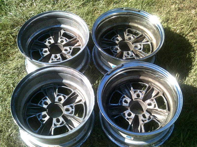 Sell CRAGAR SS MAG FACTORY OEM 14" CHROME WHEELS STEEL / ALLOY RIMS Z28 ...