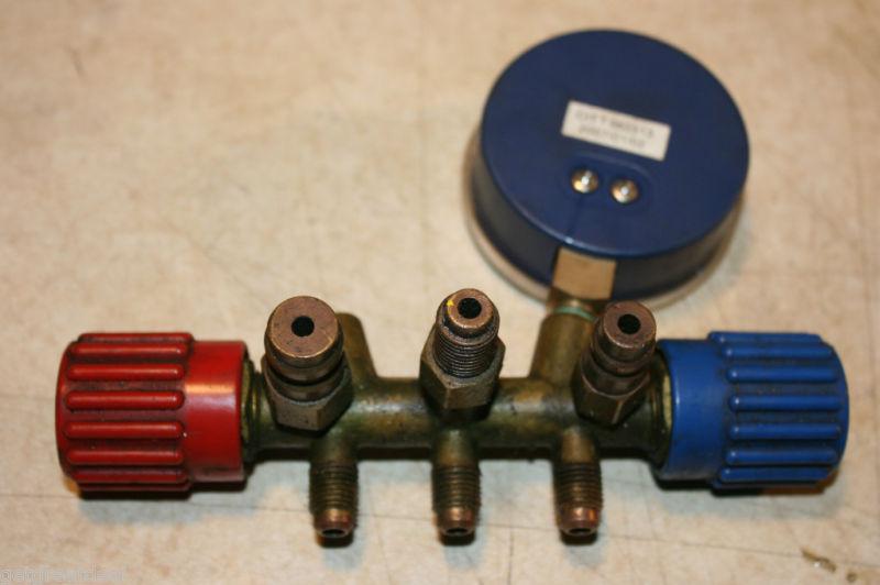 Purchase ROBINAIR AIR CONDITIONING R-134A / R12 GAUGE in Feasterville ...