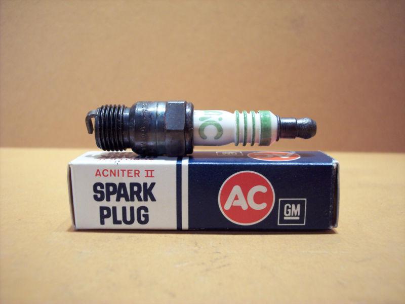 Buy 8 Pack of AC-Delco R44Ts Spark Plugs NOS GM Green Ring Original in ...