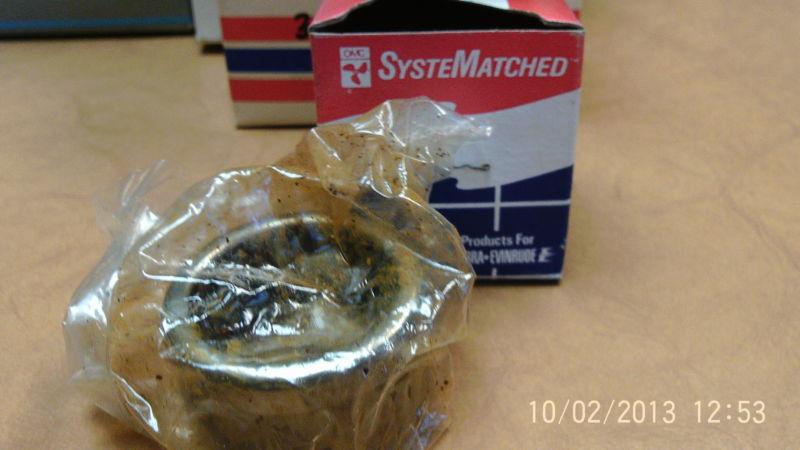 Find NEW OMC EVINRUDE JOHNSON 379504 NEEDLE BEARING BIN 65 in Pewaukee ...