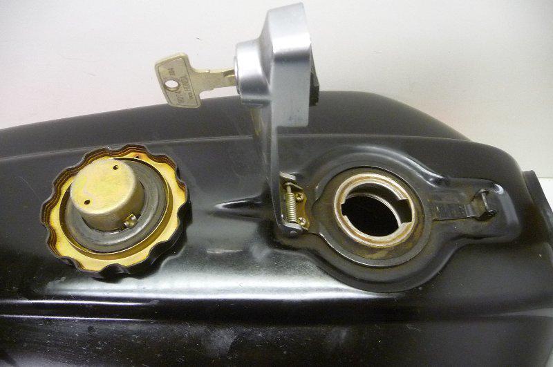 Find #3249 Honda CB900 CB 900 Super Sport Gas / Fuel Tank in Moscow ...