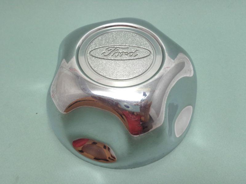 Sell DODGE CENTER CAP - 52057793 - 1988-1993 DODGE DIVISION RAMCHARGER ...