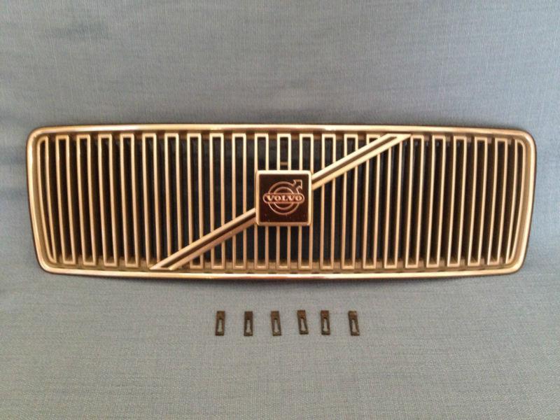 Purchase 1993,1994,1995,1996,1997 Volvo 850 Grill With Installation ...