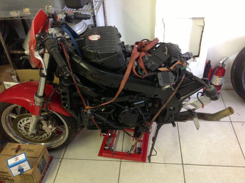 Purchase 1991 HONDA VFR ENGINE COMPLETE WHIT CARBURETOR, CDI, COIL ...