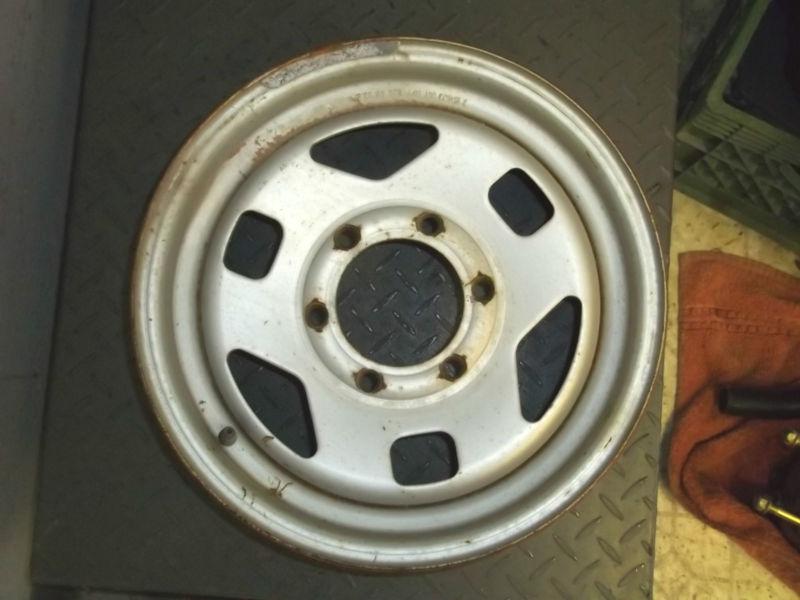 Buy 87 88 89 90 91 Isuzu Trooper II 15x6" OEM Stock Spare Steel Wheel ...