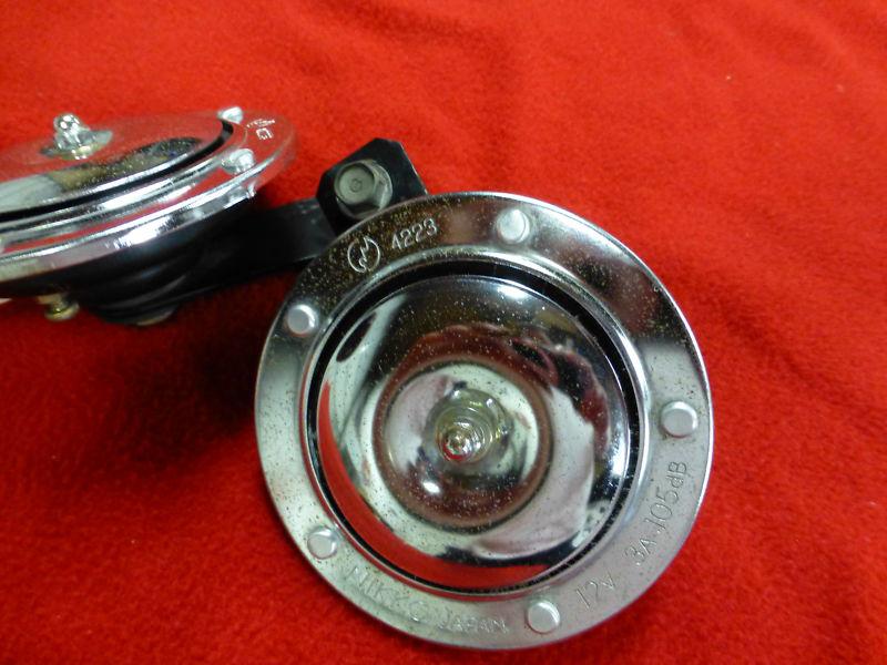 Sell 82-86 1982 HONDA CB450SC CB450 NIGHTHAWK NIKKO LOW/HIGH TONE HORNS ...